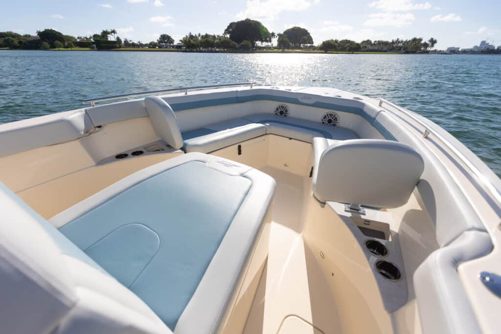 26′ Scout 260 LXF | Pacific Boats and Yachts