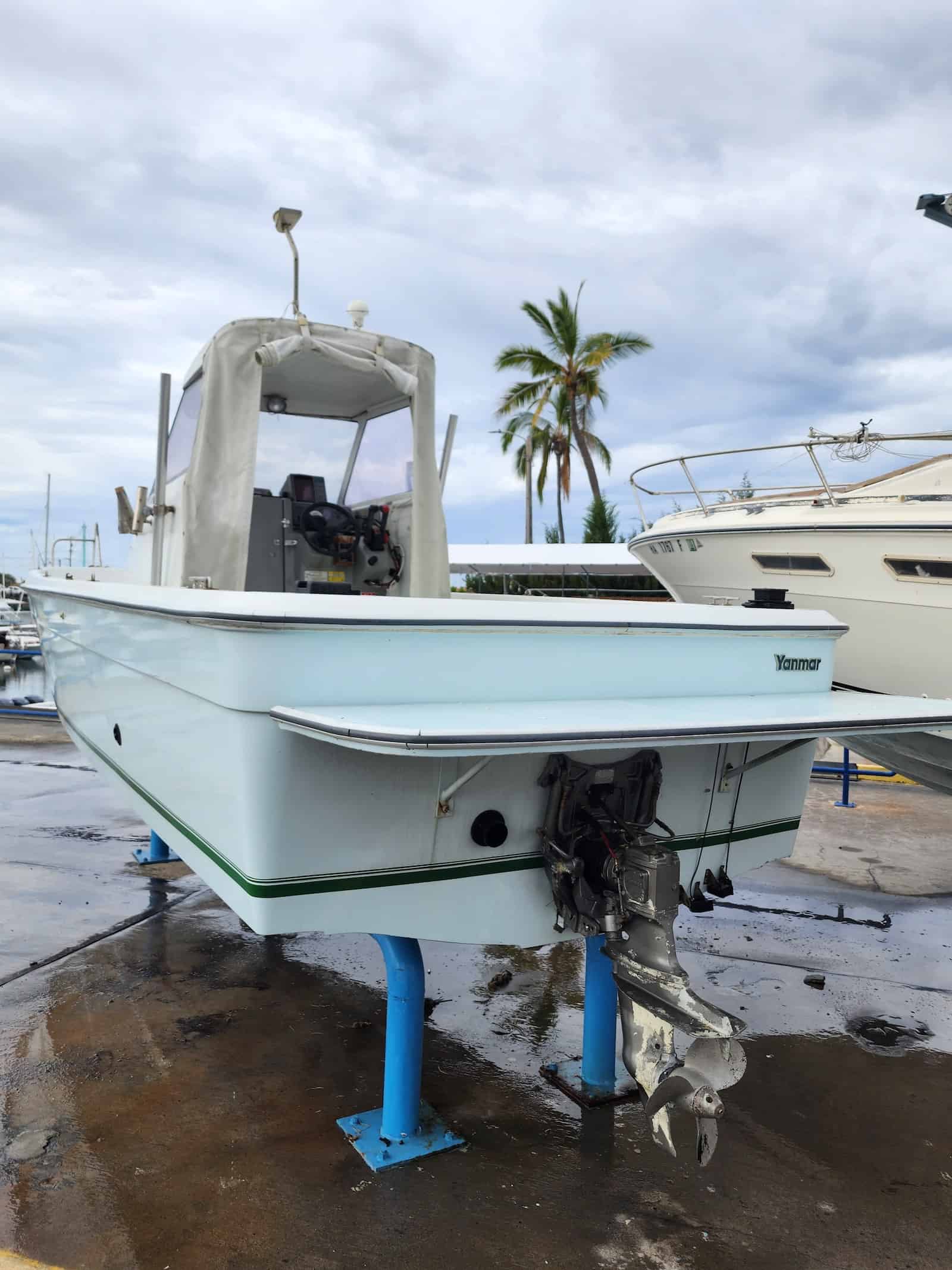 26' Yanmar FX24BZ - Pacific Boats and Yachts