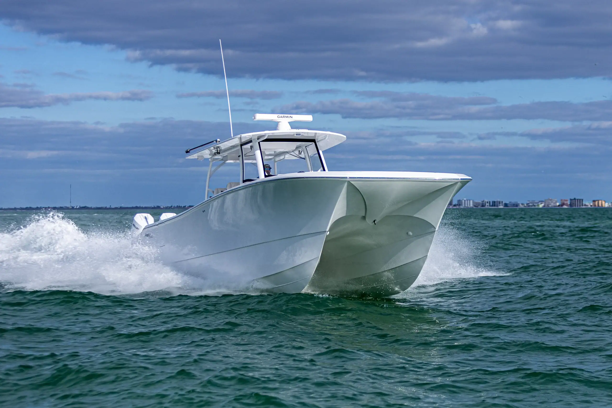 Front Runner Boats - Pacific Boats and Yachts